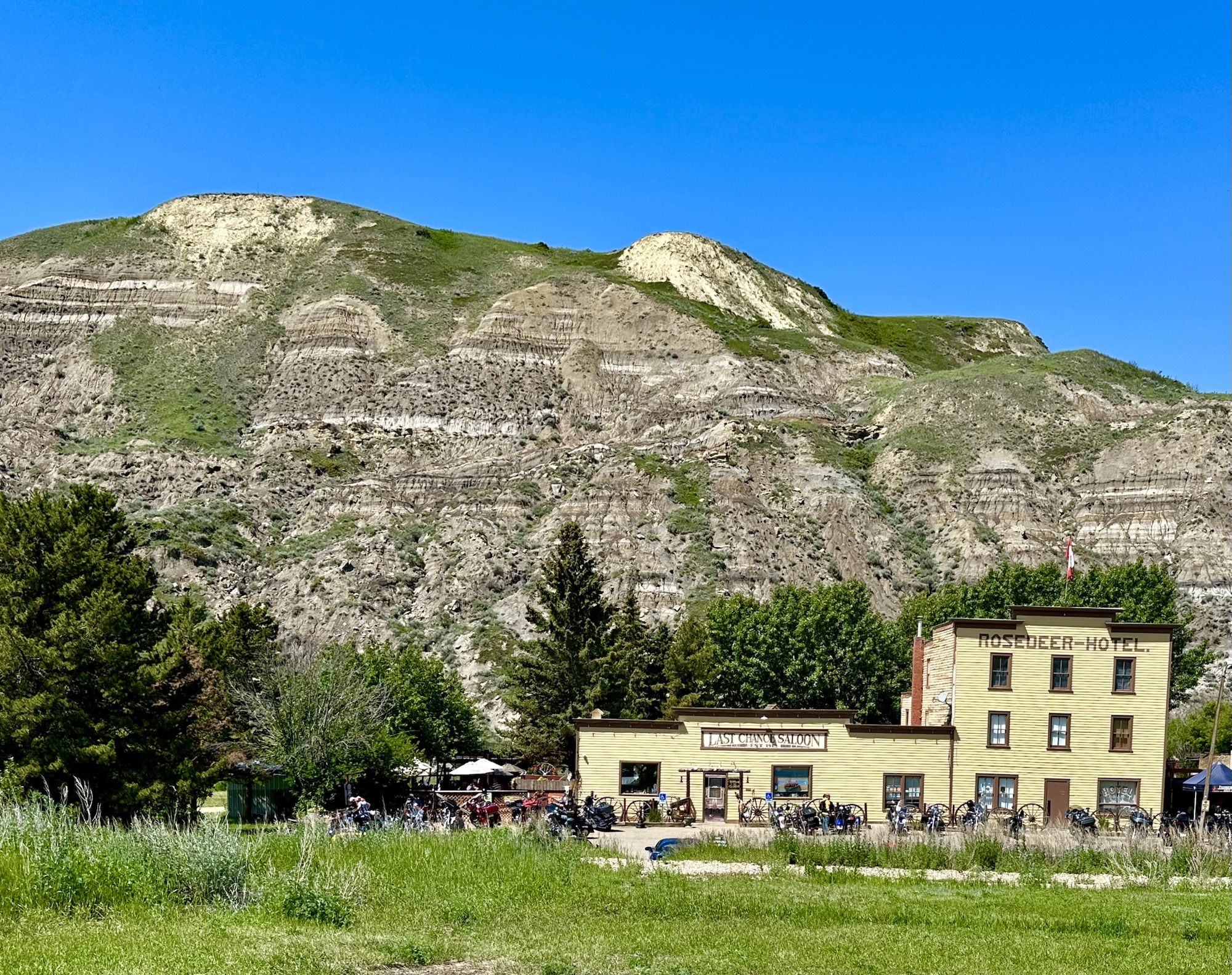 Ghost Town of Wayne, Alberta, Canada – Erik Travels